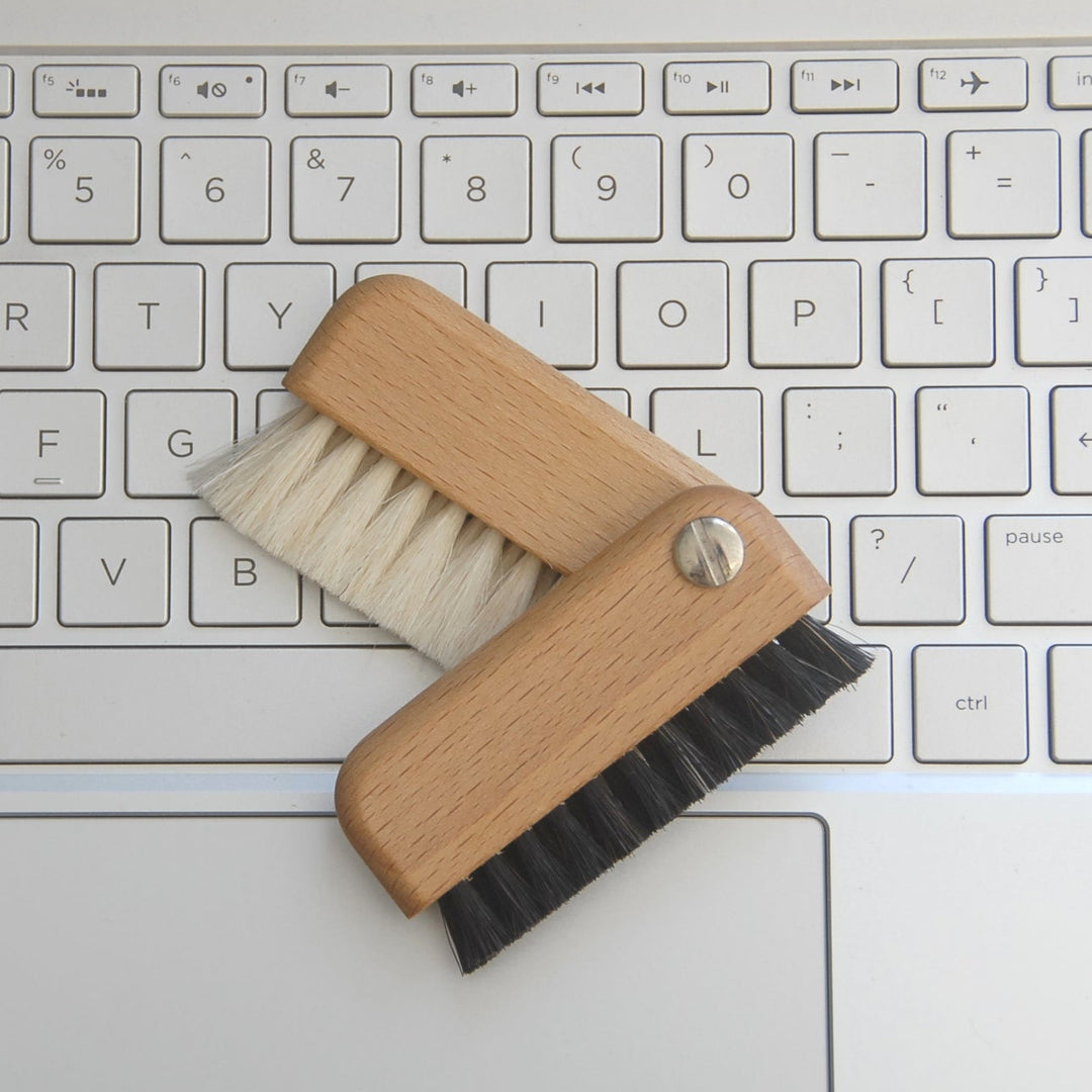 Computer Laptop Brush – Earth & Nest